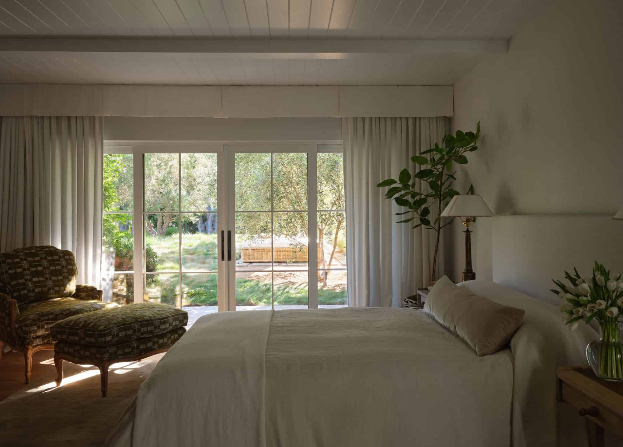 PT DUME – Sarah Solis Design Studio