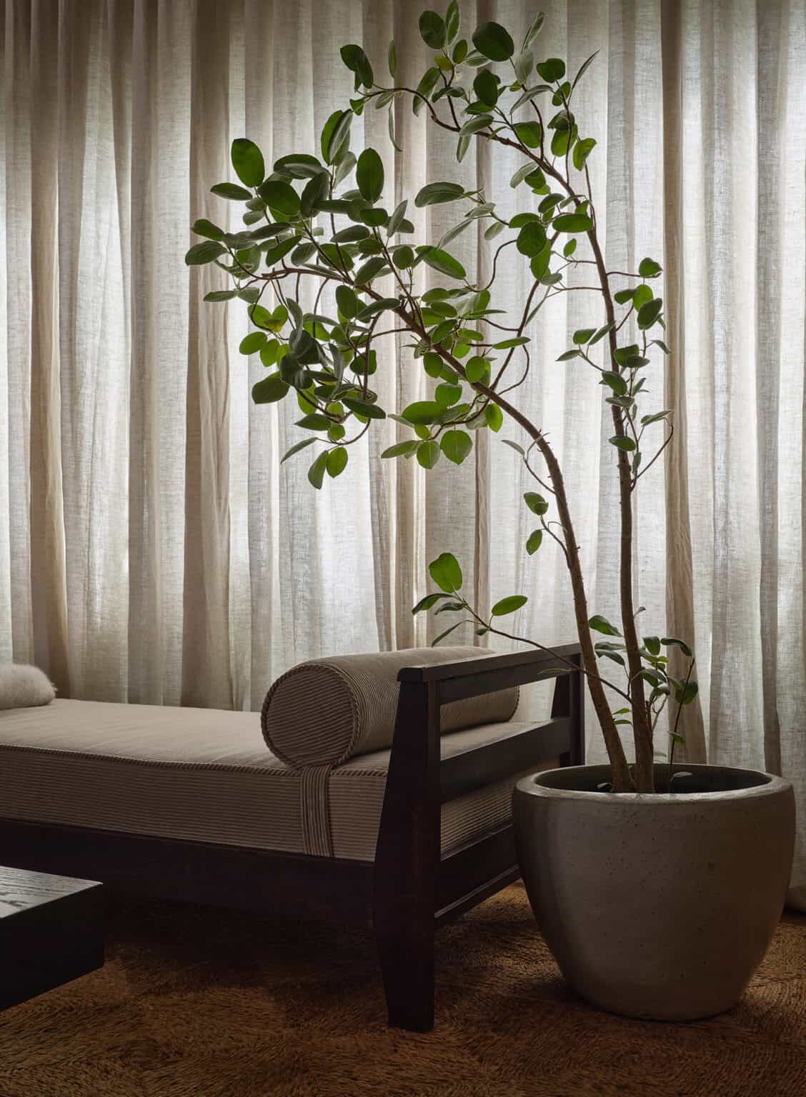 THE WRITER’S STUDIO – Sarah Solis Design Studio